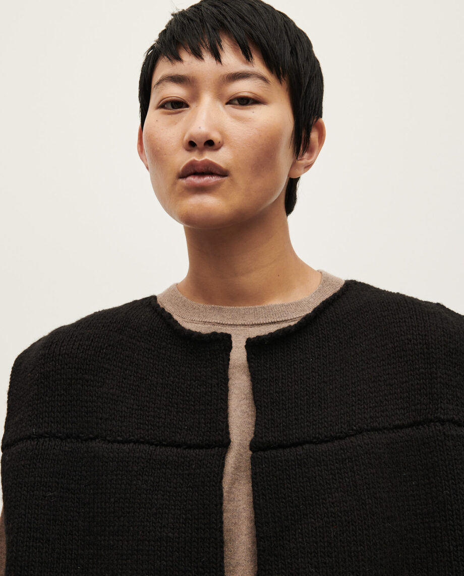 vest no83 black – babaà
